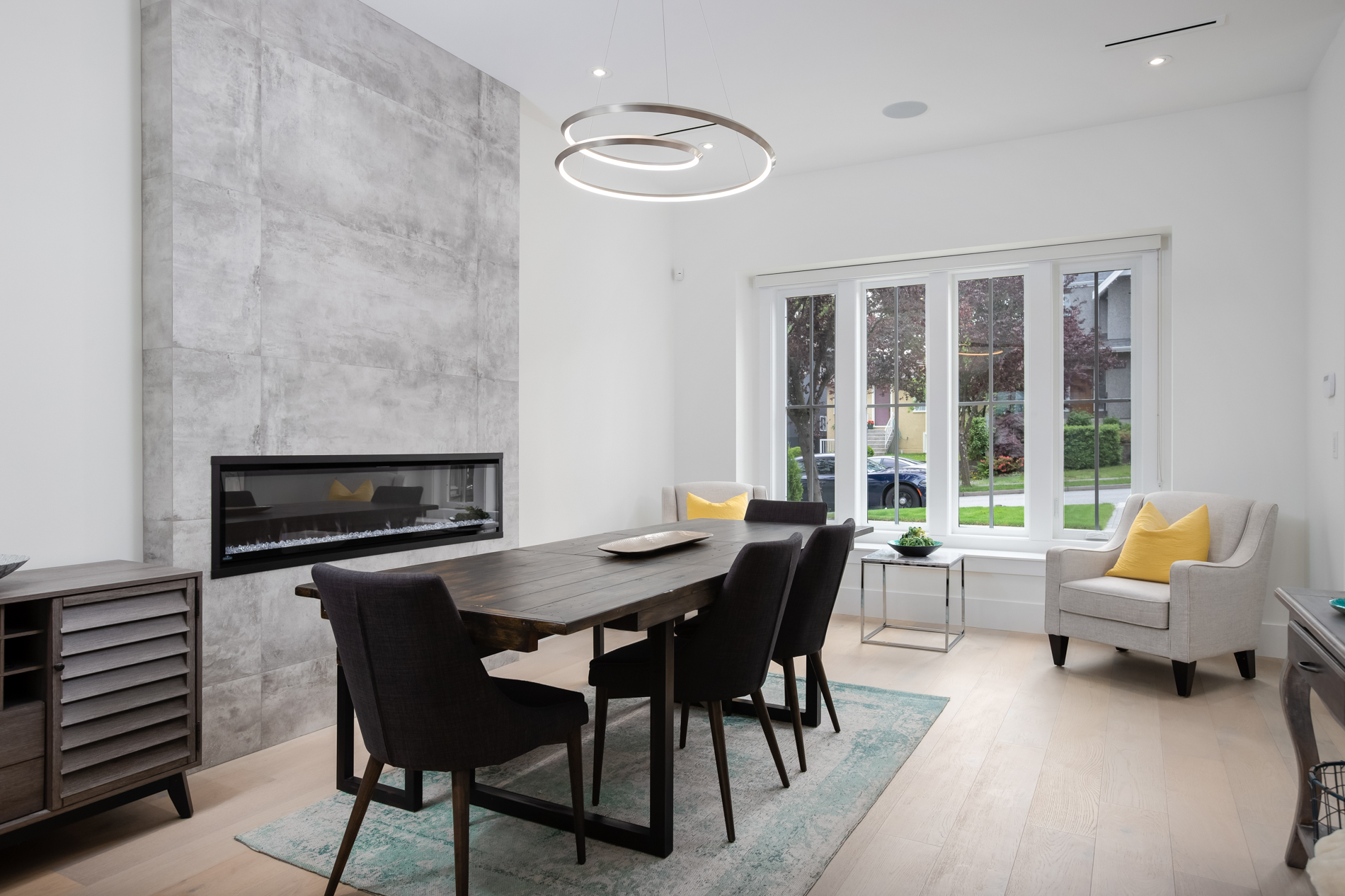 Centra Windows | Supreme Collection